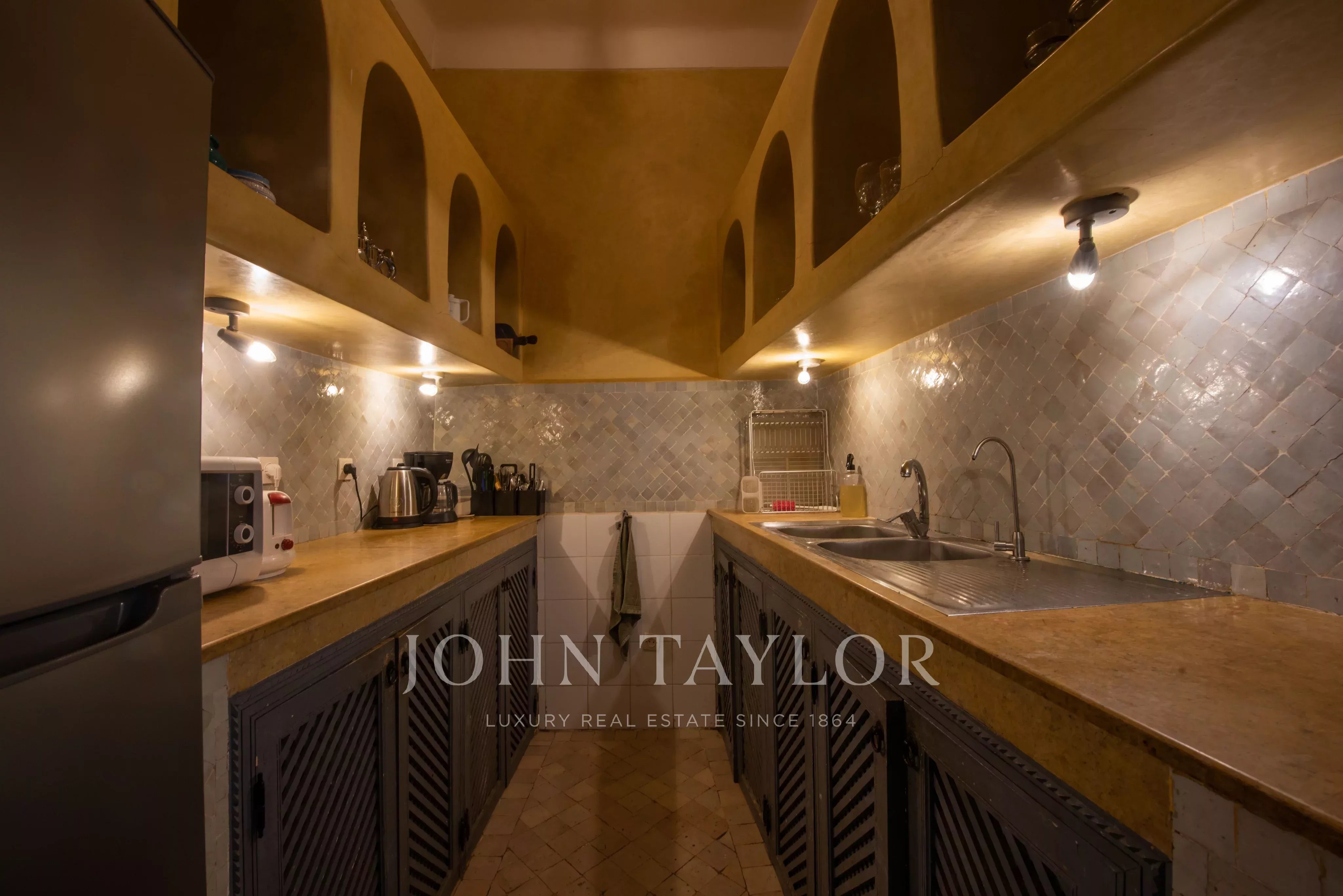 Anuncio Venta Riad Marrakech Medina (40000), 6 Habitaciones ref:V0245MK